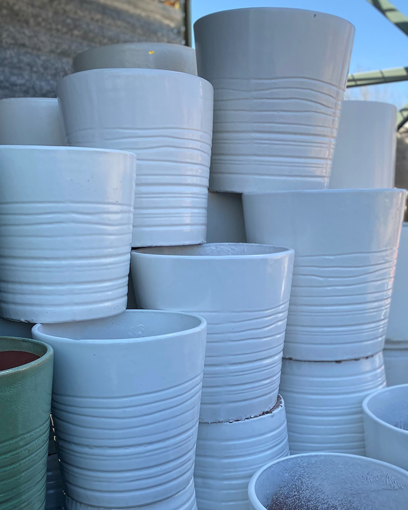 Outdoor Pottery | Outdoor Pottery Available in Reno | Moana Nursery