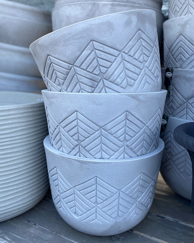 Outdoor Pottery | Outdoor Pottery Available in Reno | Moana Nursery
